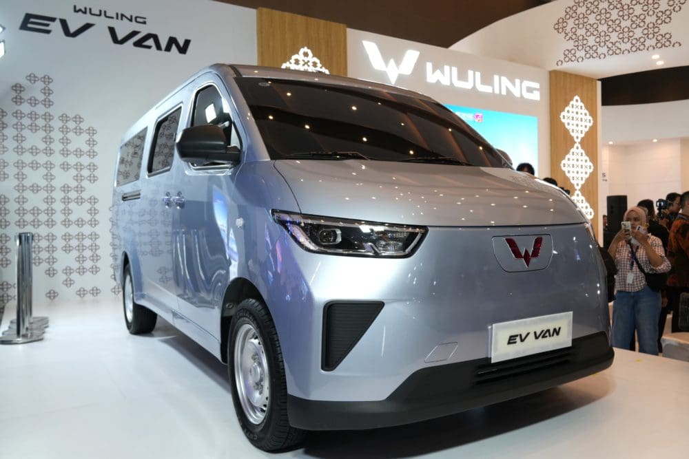 Wuling Hadirkan Beragam Promo Menarik dan Lini Mobil Listrik Secara Lengkap di PEVS 2025 - Arista