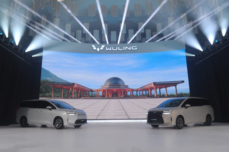 Daftar Harga Mobil Listrik Wuling Terbaru 2025 Serta Kelebihannya - Arista